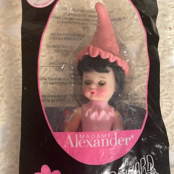 Madame Alexander | Toys | Madame Alexander Wizard Of Oz Happy Meal Toy ...